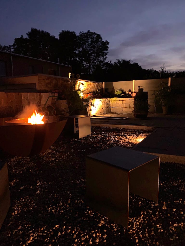 Wie kommt der Feuerring in unseren Garten - zenger-page.ch